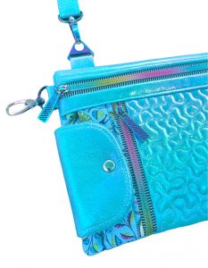 Taylor Bag 8x12 | Embroidery Garden