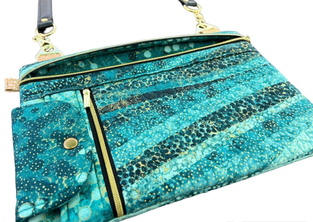 Taylor Bag 8x12 | Embroidery Garden